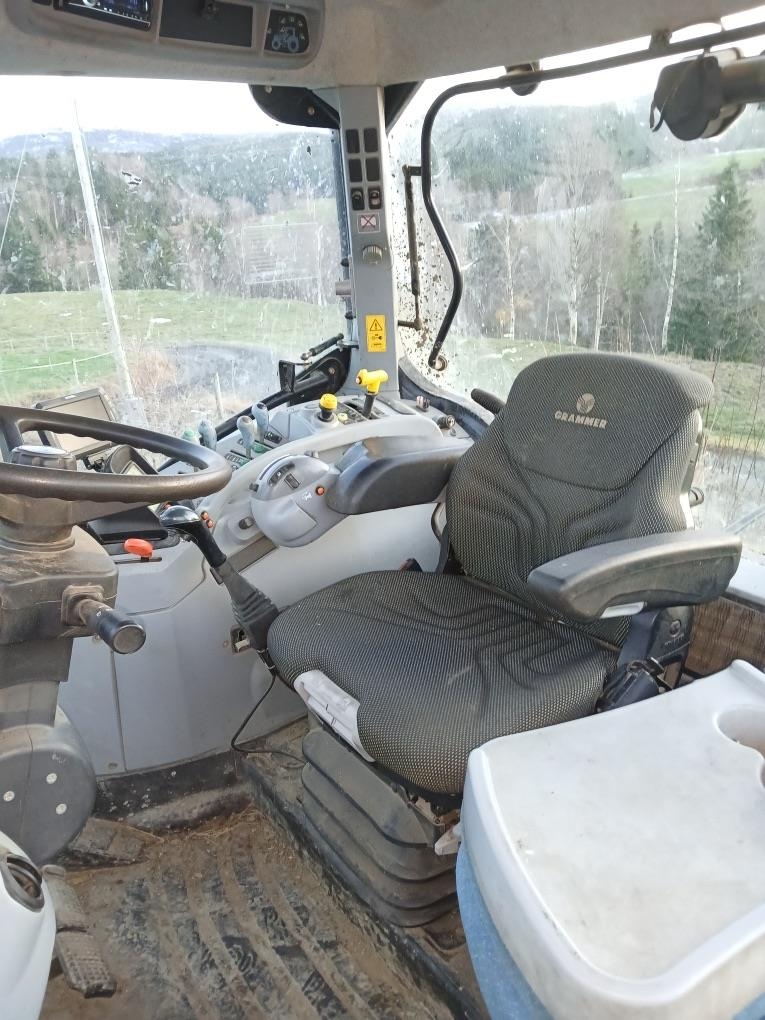 New Holland T6040 - Tractors - Agriculture - Danish Agro Machinery