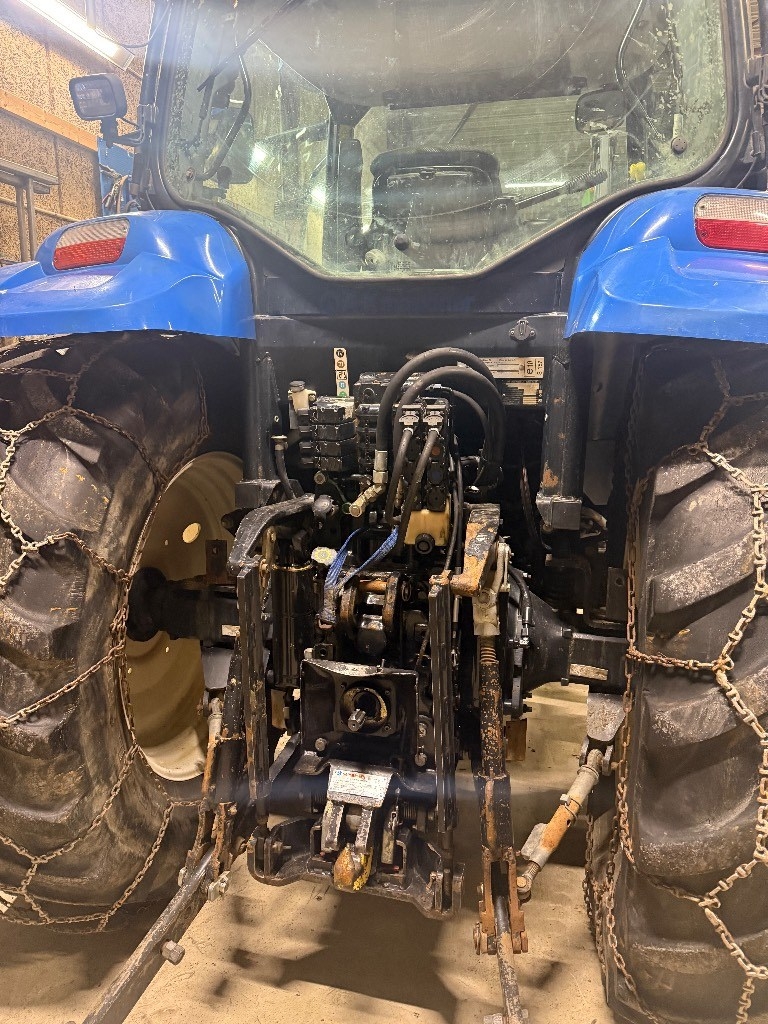 New Holland T6040 - Tractors - Agriculture - Danish Agro Machinery