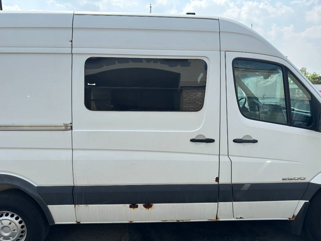 Dodge Sprinter 2500