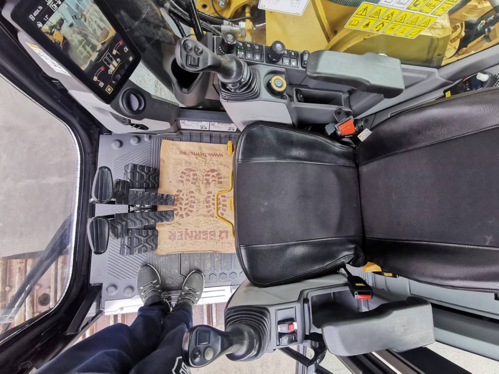 Buy Used Caterpillar 340 Next Generation Crawler Excavator for sale in ...