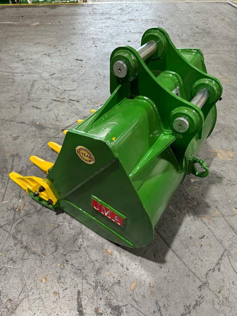 JM Attachments 24" Digging Bucket for Case CX40