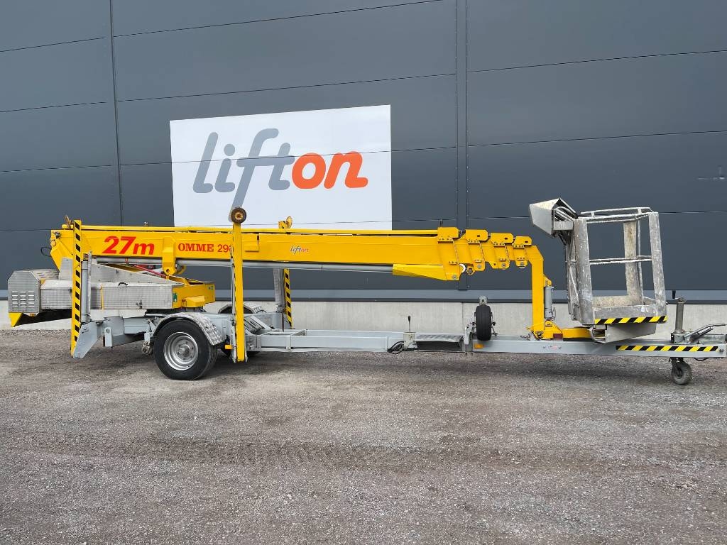 Begagnade liftar - skylift - släpvagnslift - Lifton AB