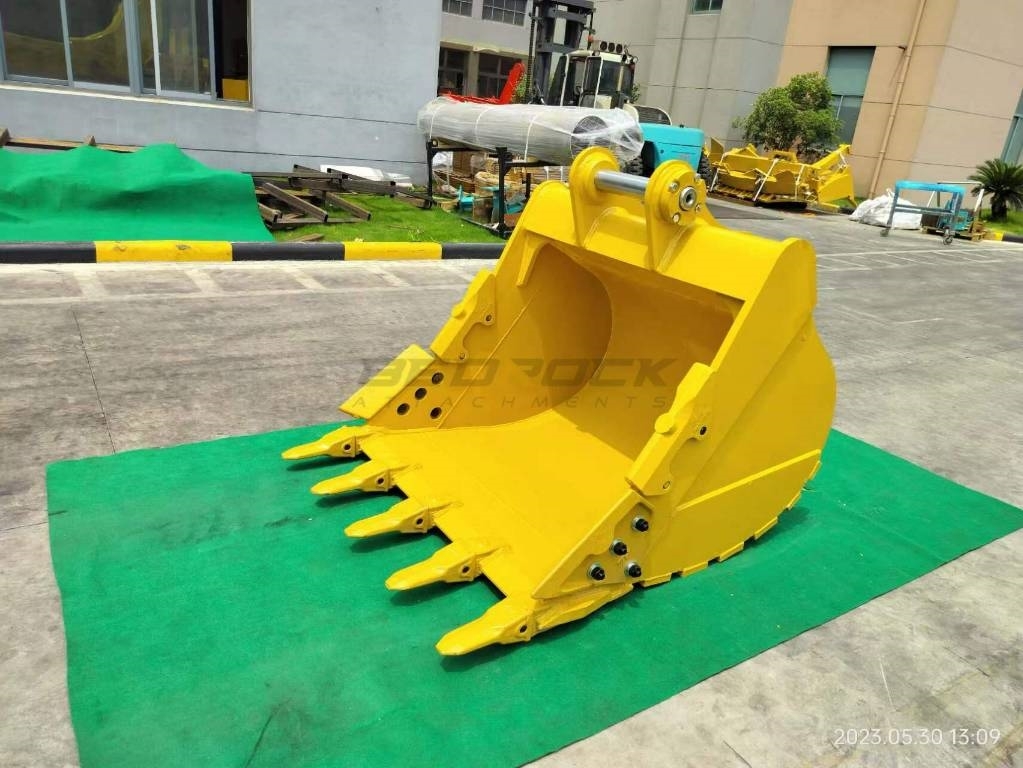 Caterpillar 54IN GENERAL PURPOSE BUCKET CAT 320