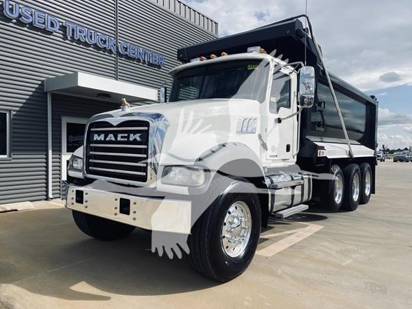 Mack GRANITE 64FR