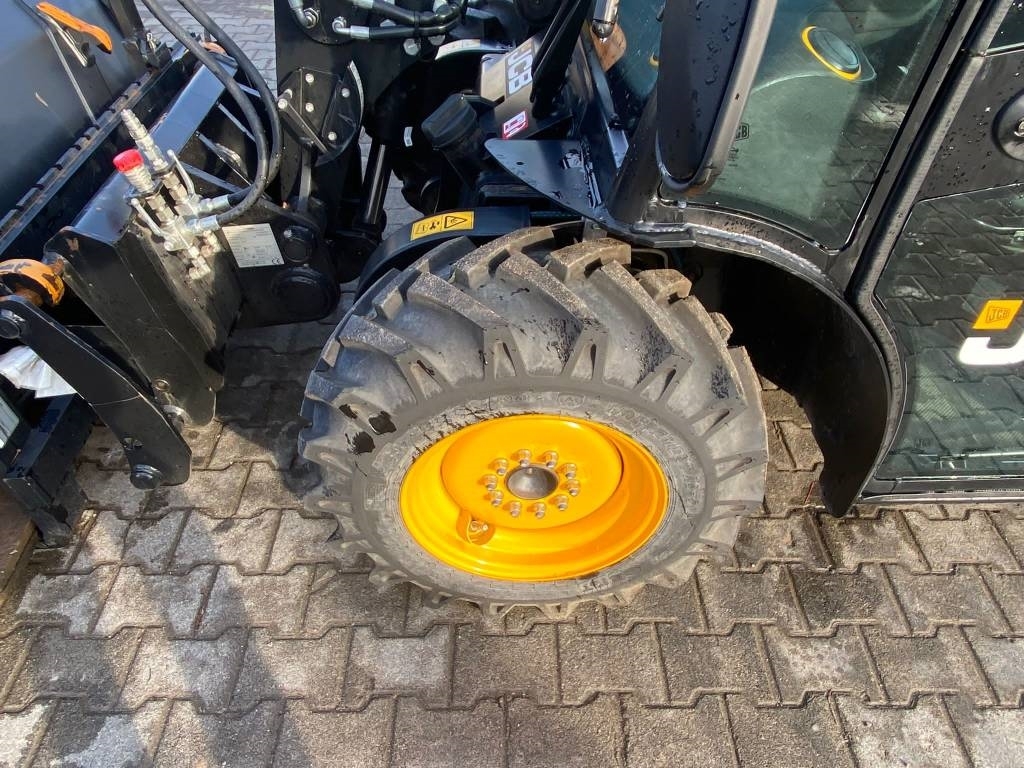 JCB 516-40 AGRI - Telehandler - Products - Wacker Neuson