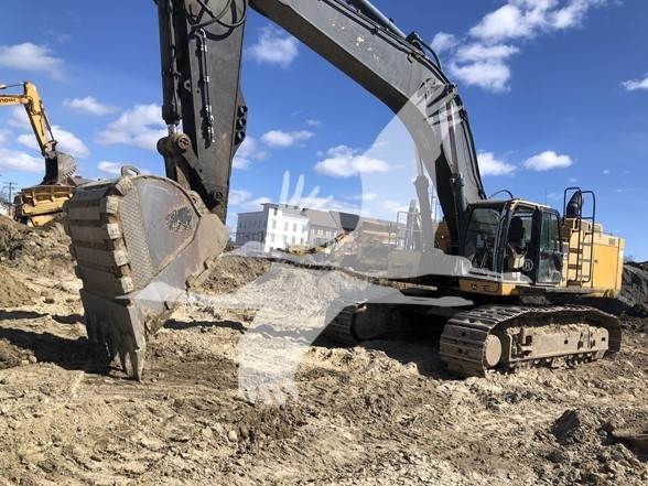 John Deere 670G LC