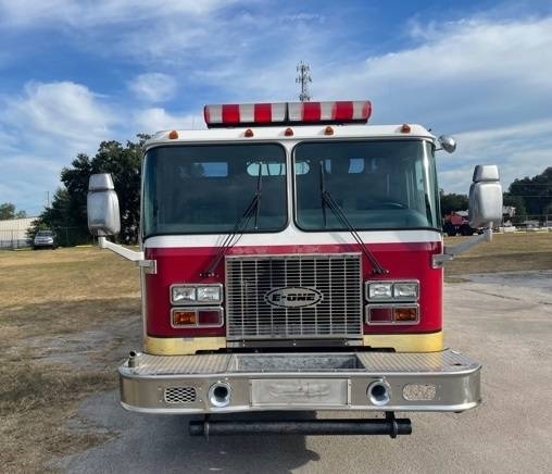 [Other] 2001 E-ONE PUMPER FIRE TRUCK