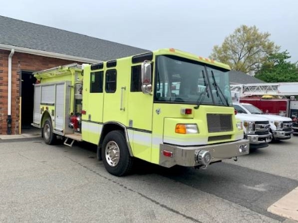 [Other] 2000 PIERCE QUANTUM FIRE TRUCK