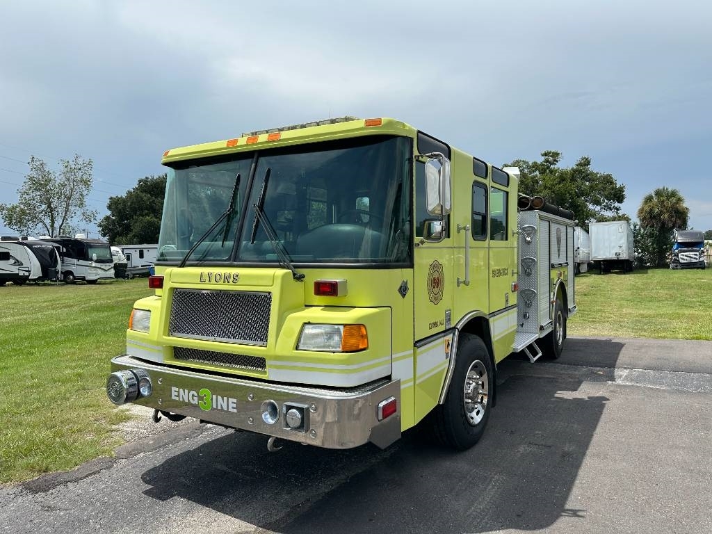 [Other] 2000 PIERCE QUANTUM FIRE TRUCK