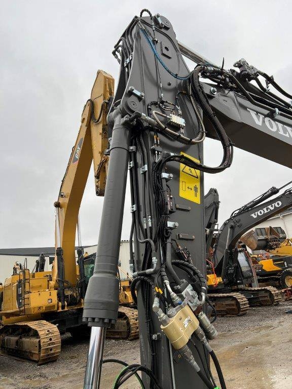 Buy Used Volvo ECR145EL Crawler Excavator for sale in Stockholm, Sweden ...