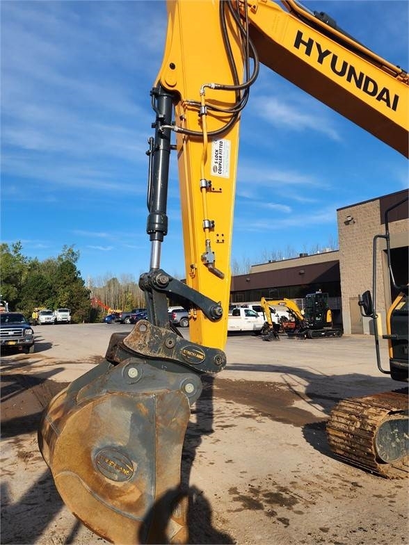 Hyundai HX130 LCR