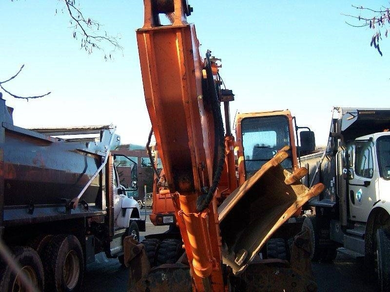 Daewoo S180W