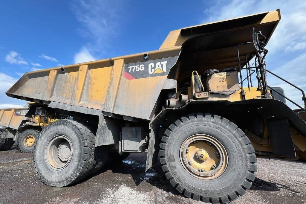 CAT 775 G | Polar Machine Trading