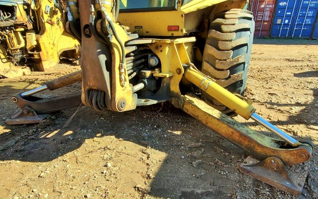 CAT 416