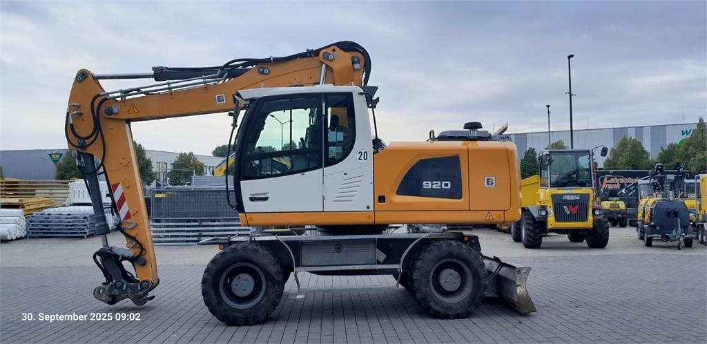 Liebherr A920 - Mobilbagger - Baumaschinen - Beutlhauser