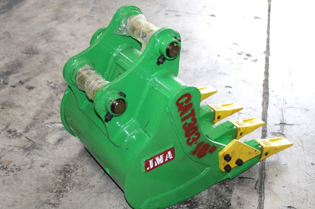 JM Attachments GP Bucket 18" for Hitachi EX30, ZX30.