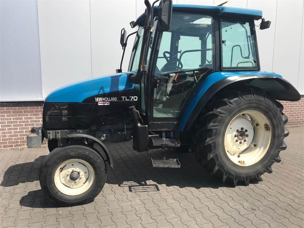 New Holland TL70 TREKKER - Tractoren - Landbouw - Occasions – Geert-Jan ...