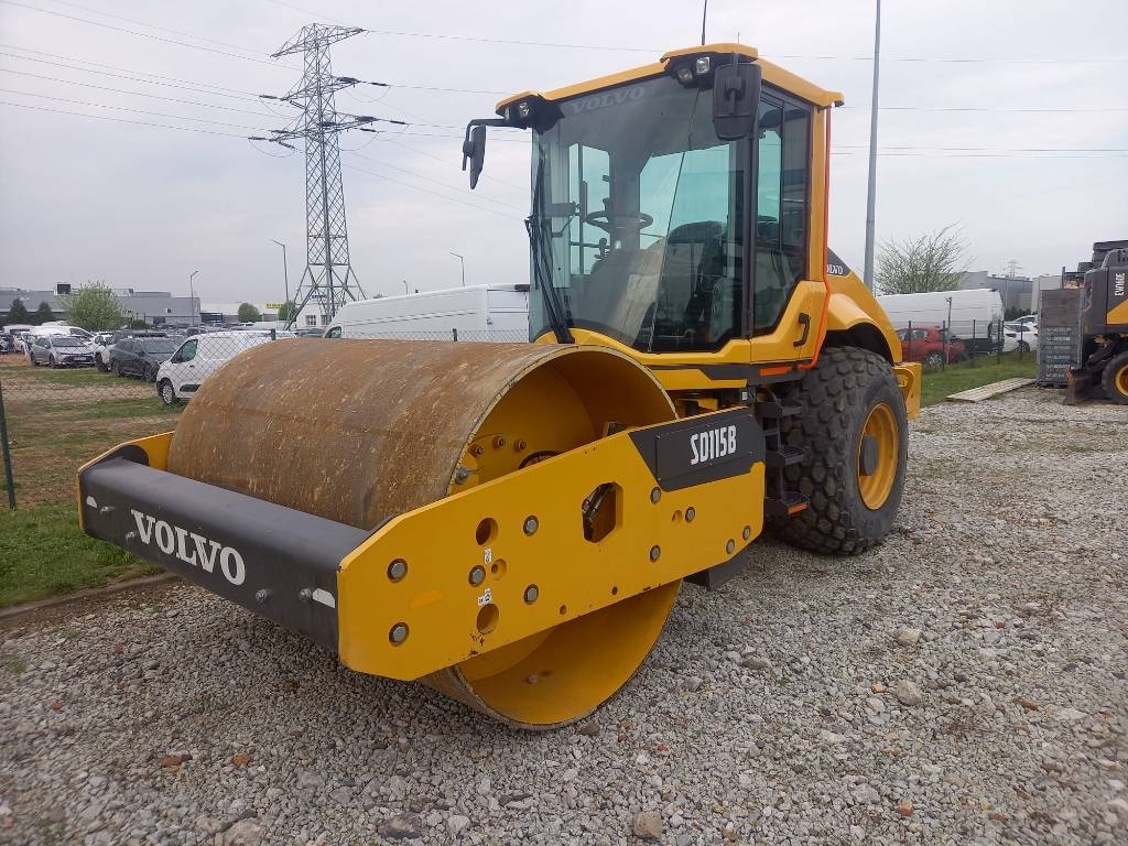 Volvo SD 115 B - Single drum rollers - Construction Equipment - Volvo CE EMEA Used Equipment
