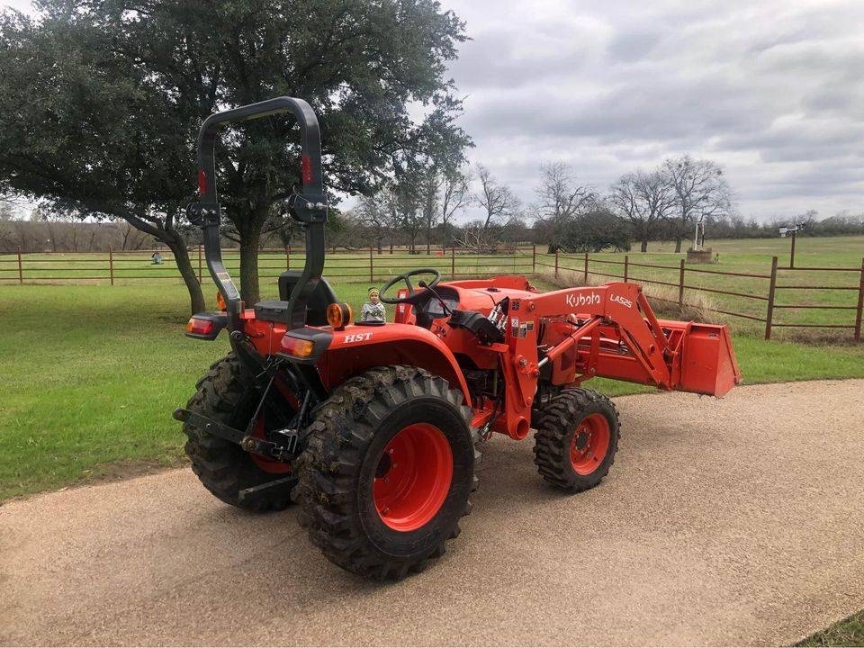 Kubota L 3301 HST