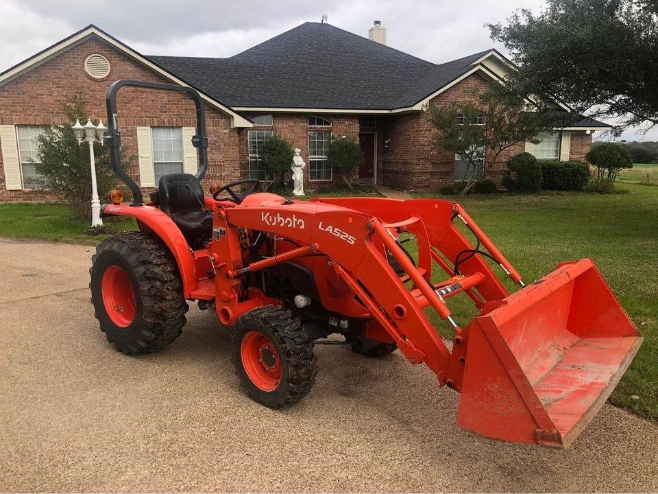 Kubota L 3301 HST