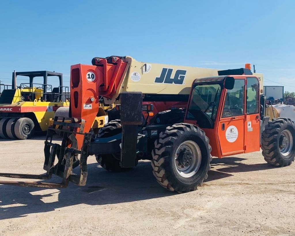 JLG G1055A