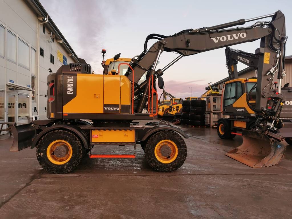 Buy Used Volvo EWR170E Wheel Excavator for sale in Stockholm, Sweden ...