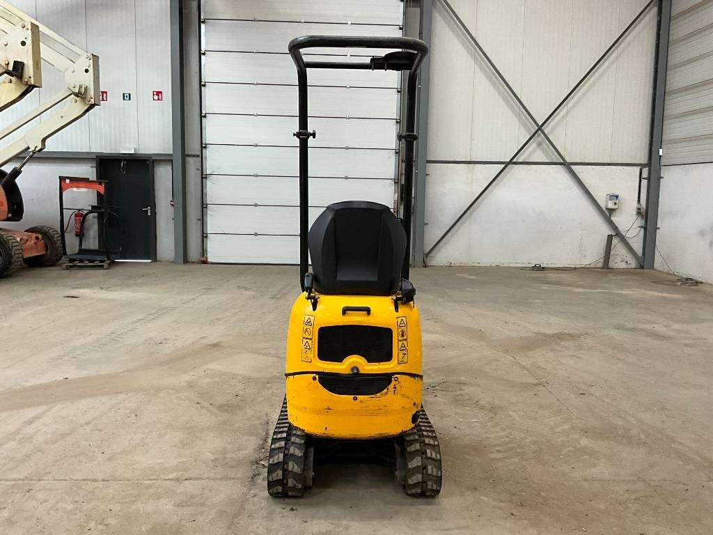 JCB 8008 - Minigraafmachines