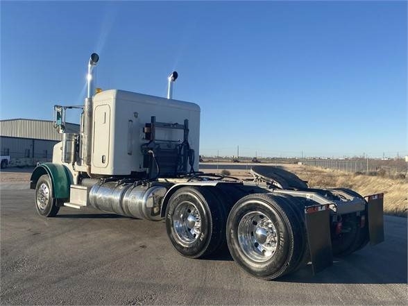 Peterbilt 367