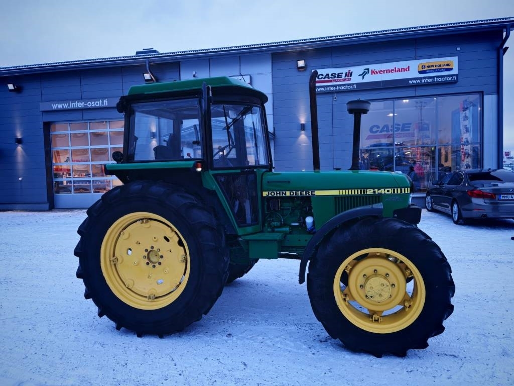 John Deere 2140 - Traktorit - Maatalous - Agritek-vaihtokoneet