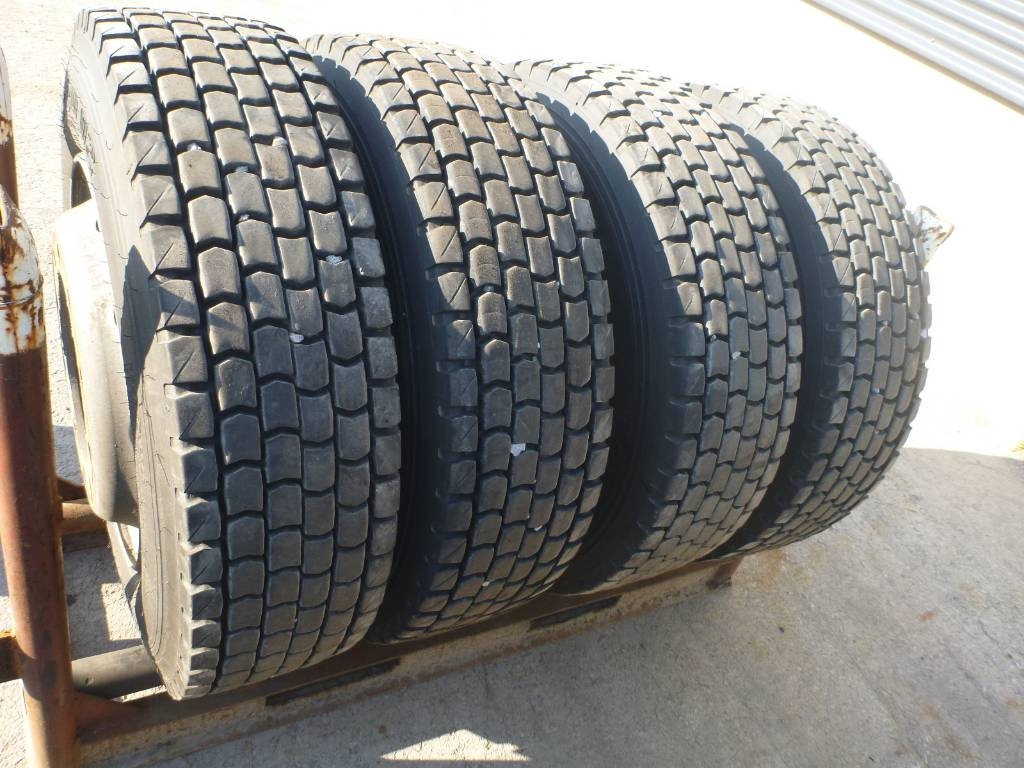 Used Kumho 315 70 22 5 Tires For Sale Mascus USA used-kumho-315-70-22-5-tires-for-sale-mascus-usa