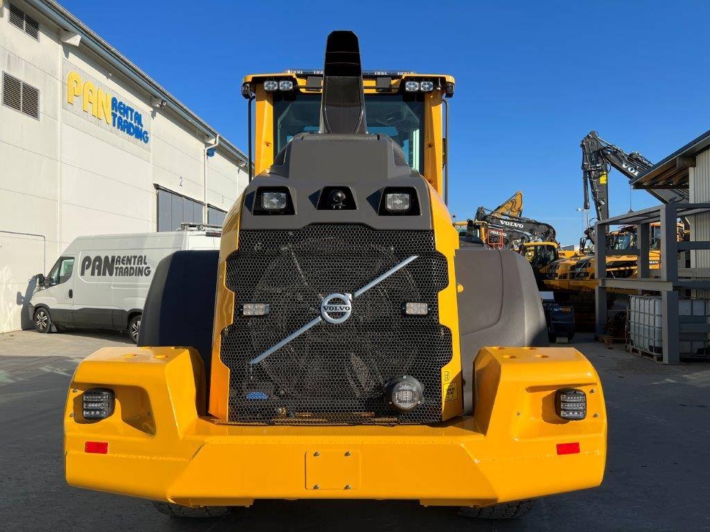 Buy Used Volvo L70H Wheel loader for sale in Stockholm, Sweden · PAN ...
