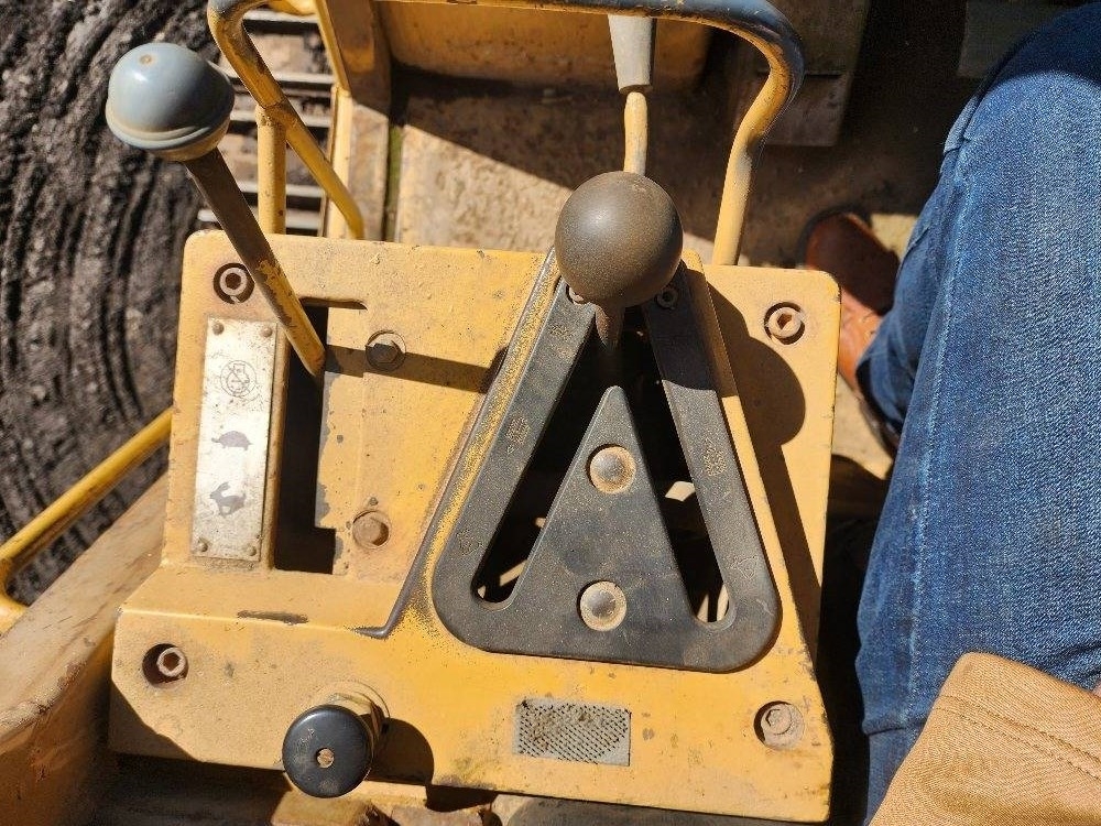 CAT 953