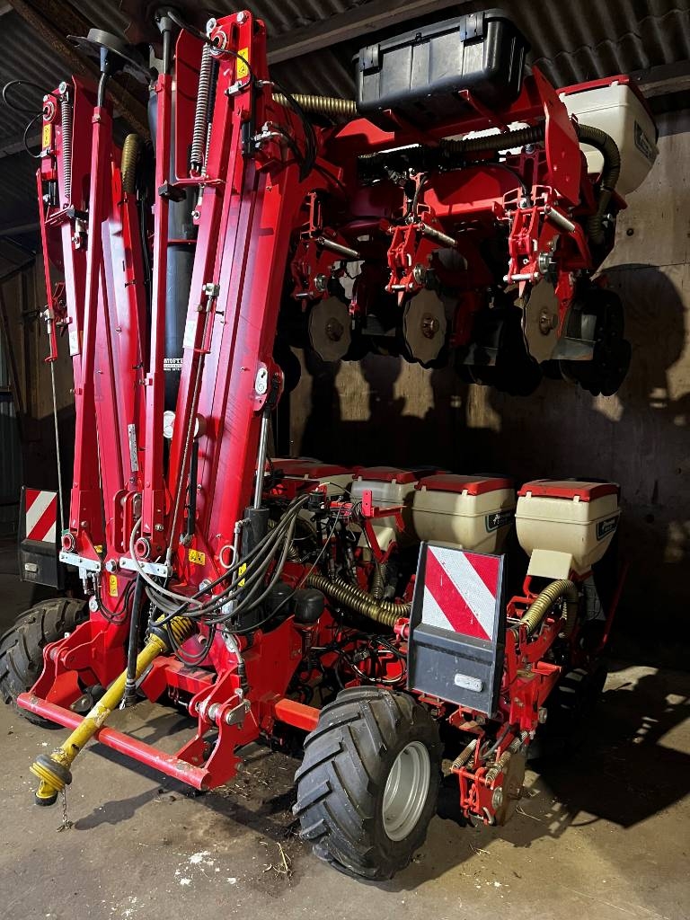 Kverneland -Optima - Farm Drills - Agriculture - Danish Agro Machinery