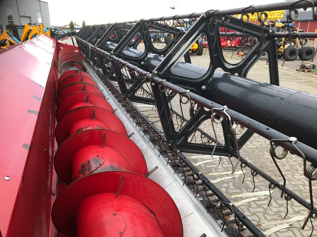 Case IH 9120 - Skördetröskor - Lantbruk - Begagnade maskiner