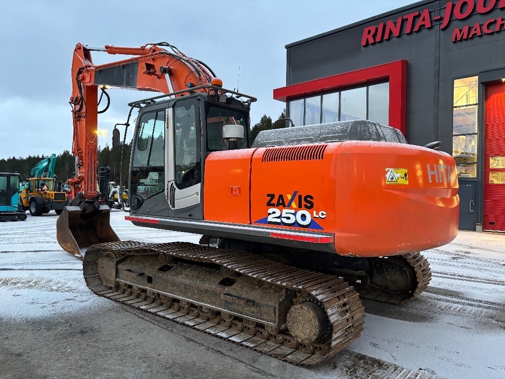 Hitachi ZX 250 LC / Kauha, Rasvari, Lämmitin - Crawler Excavators ...