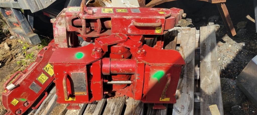 [Other] NOV National Oilwell Varco Air Operated Elevator 2