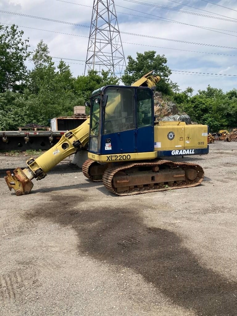 Gradall XL 2200