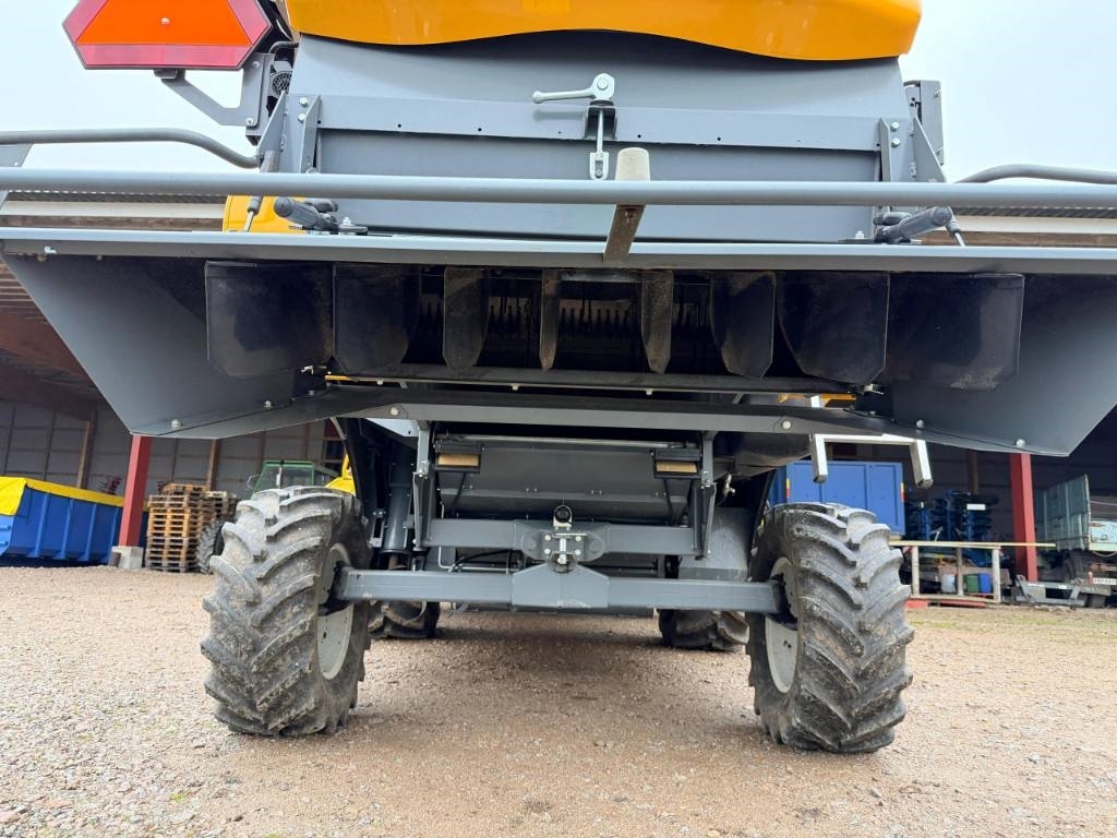 Sampo-Rosenlew Comia C6 - Leikkuupuimurit - Maatalous - Agritek ...