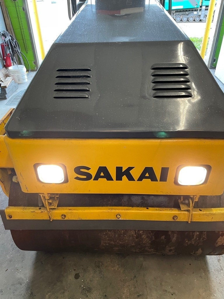SAKAI SW 320-1