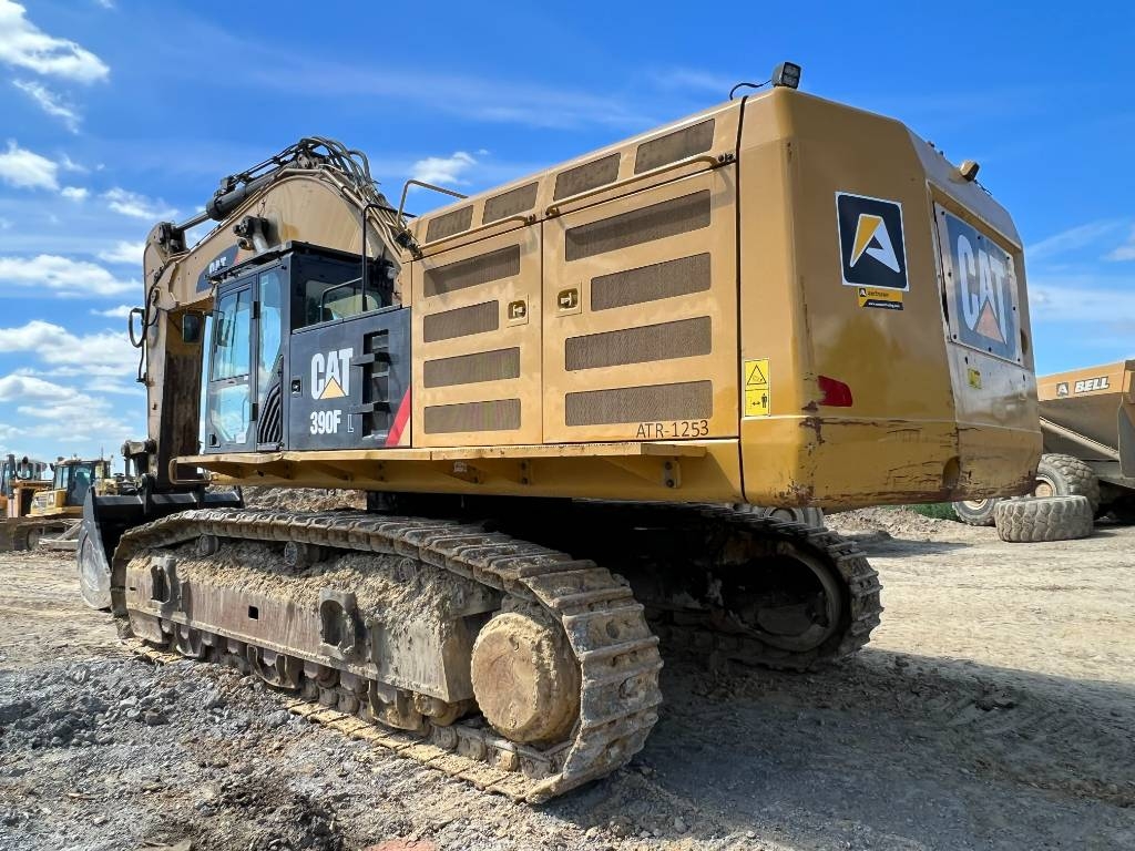Caterpillar 390 F L - Crawler excavators - Construction - Aertssen Trading