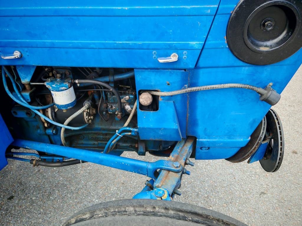Ford 3600 - Traktorit - Maatalous - Agritek-vaihtokoneet