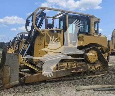CAT D6T XL