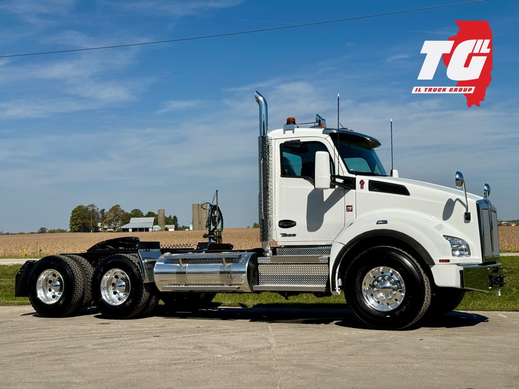 Kenworth T880