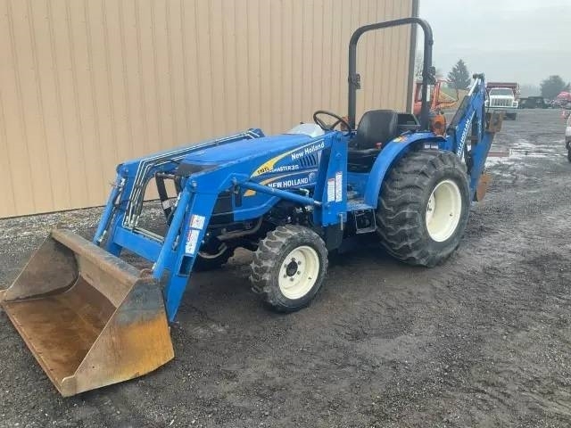 New Holland Workmaster 35
