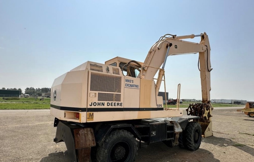 John Deere 595