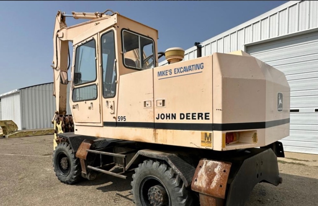John Deere 595