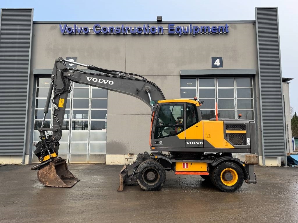 Volvo EW 180 E - Wheeled Excavators - Construction Equipment - Volvo CE ...