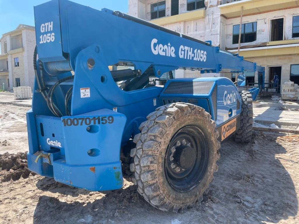 Genie GTH 1056