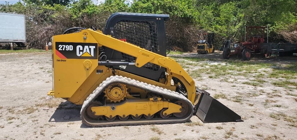 CAT 279 D