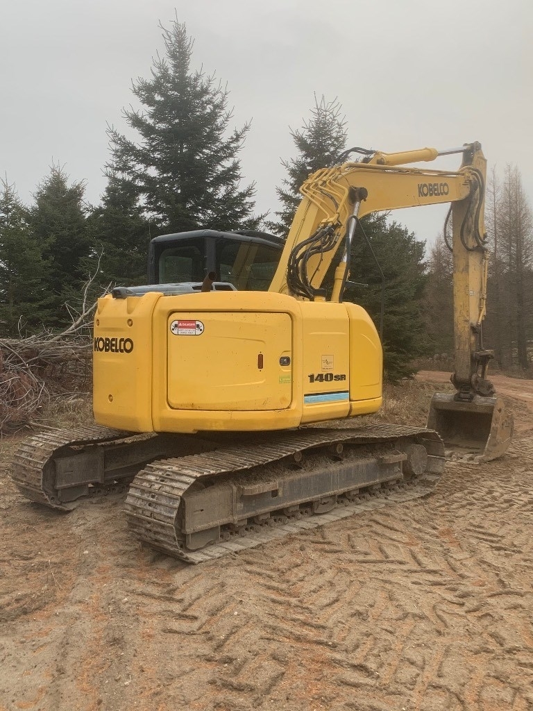 Kobelco SK140SR LC-4
